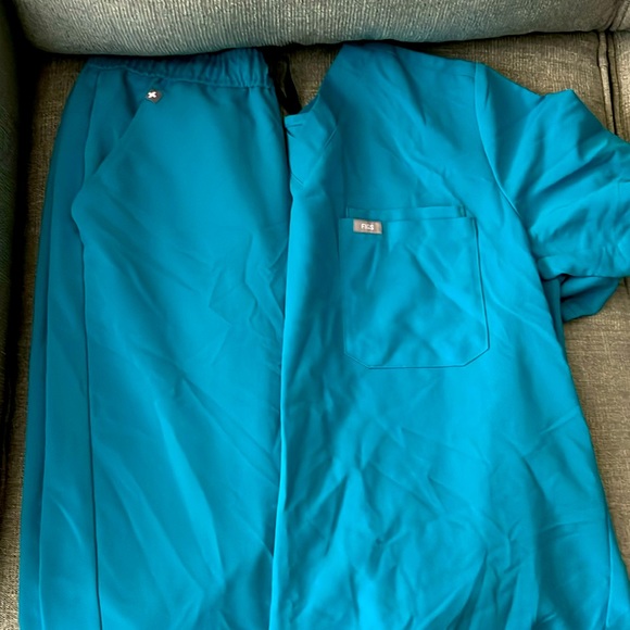 Figs | Other | Mens Figs Aqua Blue Top And Bottom Small | Poshmark